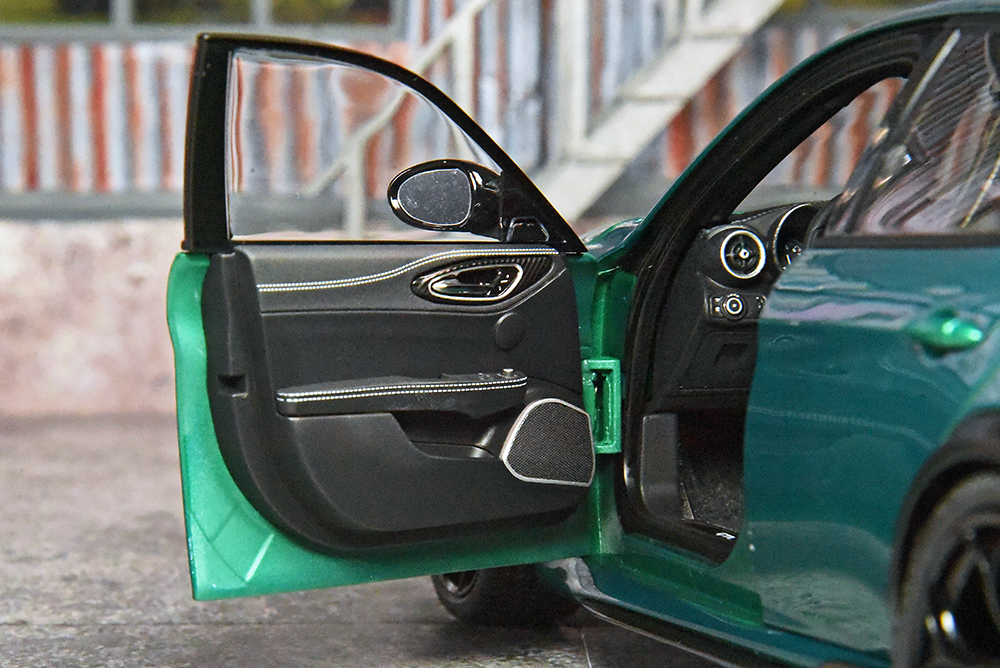 Das selbe in grün – Alfa Romeo Giulia GTA - Originale Modelle ...